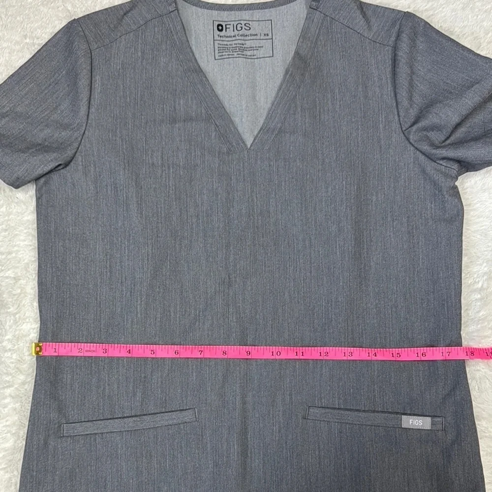 Figs | Tops | Figs Gray Fitted Short Sleeve Top | Poshmark